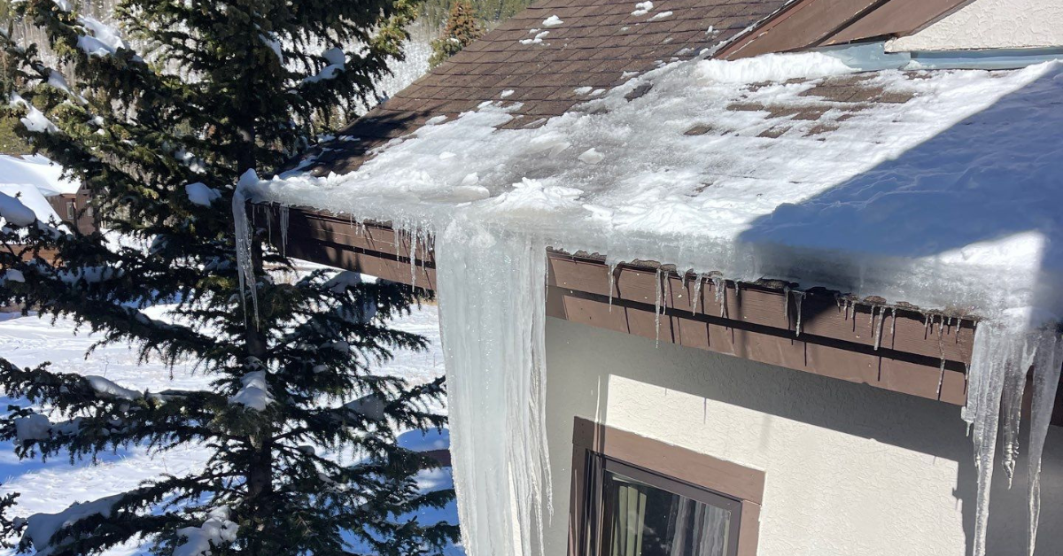 Preventing Ice Dams On Your Roof and Gutters | J&K Roofing